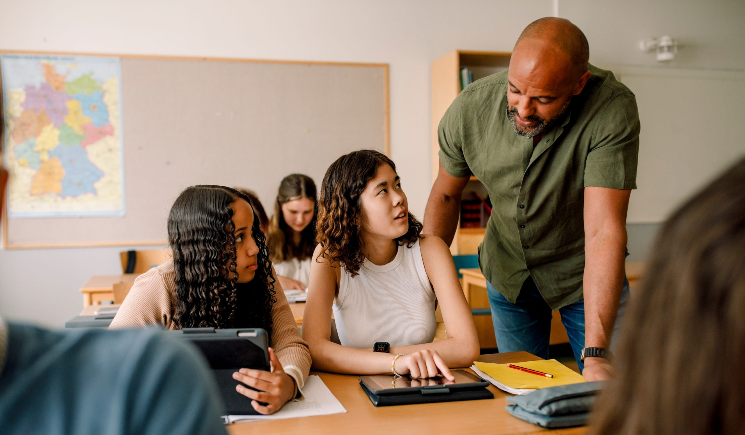 The teacher community matters - SmartBrief