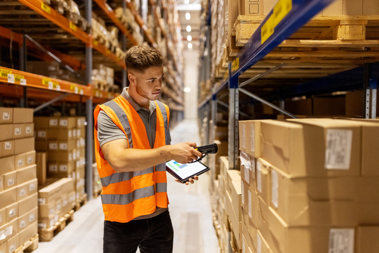 Mastering the technology divide for wholesale distributors - SmartBrief